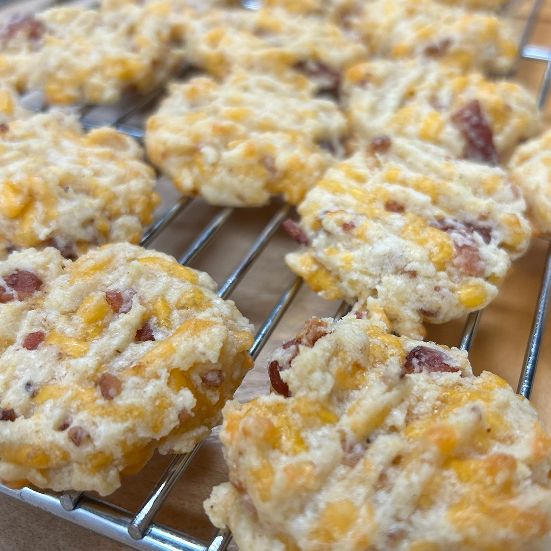 Bacon Cheddar Crackers – Walnut Creek Cheese & Market